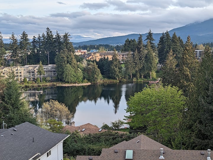 Crystal Hollows - Nanaimo