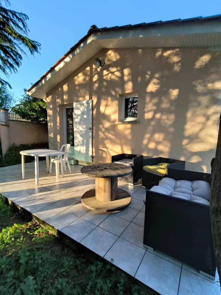 Refuge Entre Ciel Et Nature - Silence Et Magie. - Lormont