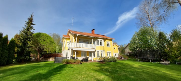 House - Home In Flower - Nastola