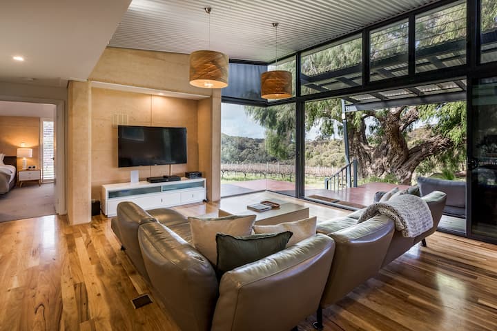 Cinque Stelle—vineyard Views & Country Serenity - Yallingup