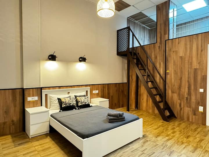 Lliri 7, Apart В - Valencia