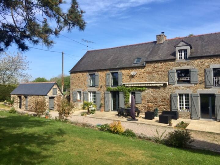 Chambre Privée à La Campagne Jusqu'à 4 Personnes - Miniac-Morvan