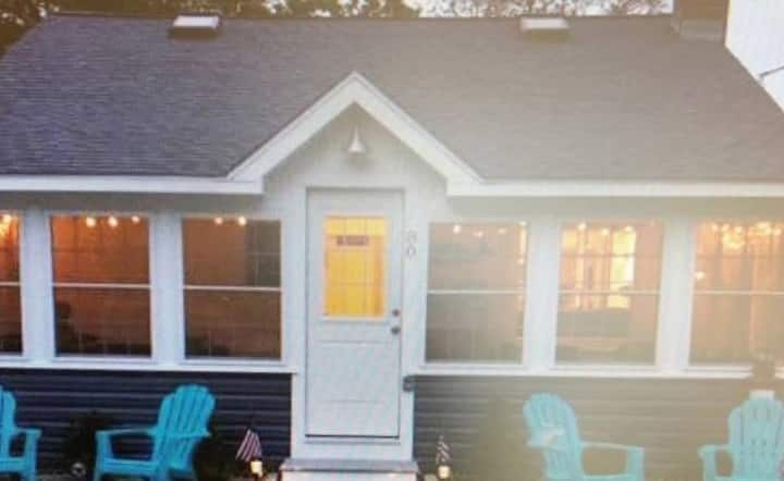 Family Beach Cottage - Old Lyme, CT