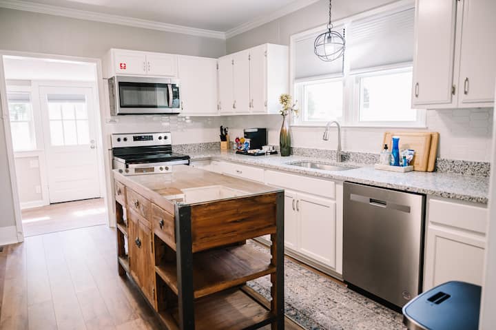 Walking Distance To Casino - Danville, VA