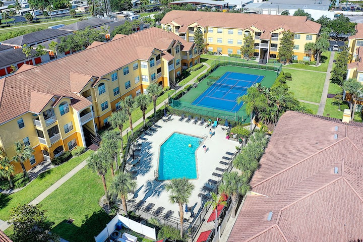 Seminole Stay Near The Beaches! - Madeira Beach, FL