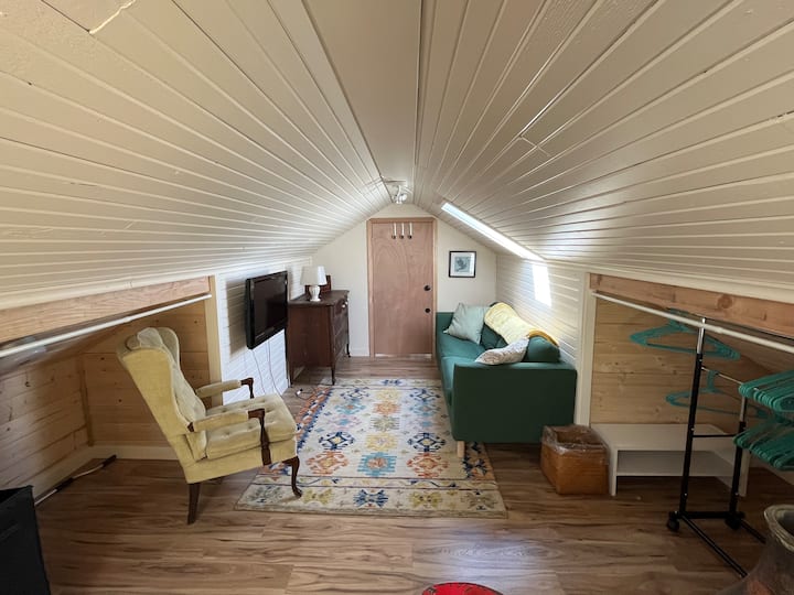 Hilltop Hideaway W/ Dogs. - Tacoma, WA