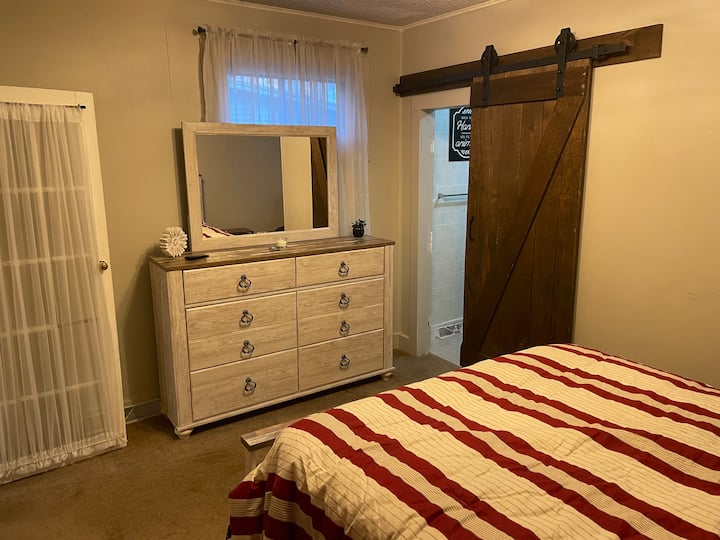 The Old General Store - Clinton, IA