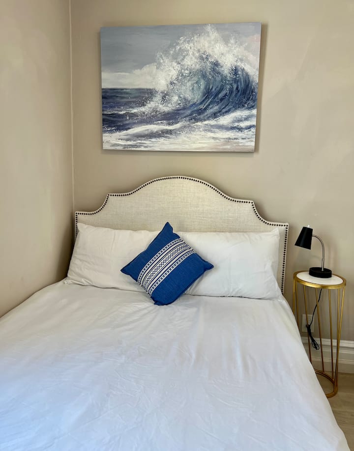 10c-private Room (Share Bath) At Marina/cow Hollow - San Francisco, CA