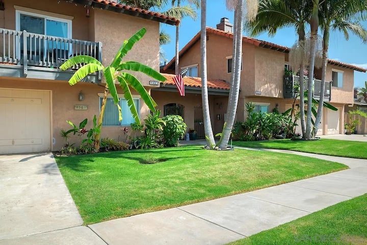 Walkable University Height Condo - Kensington - San Diego