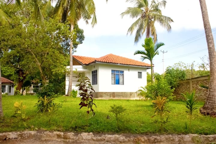 Cottage In Diani
Cycad Palm Diani - Diani Beach