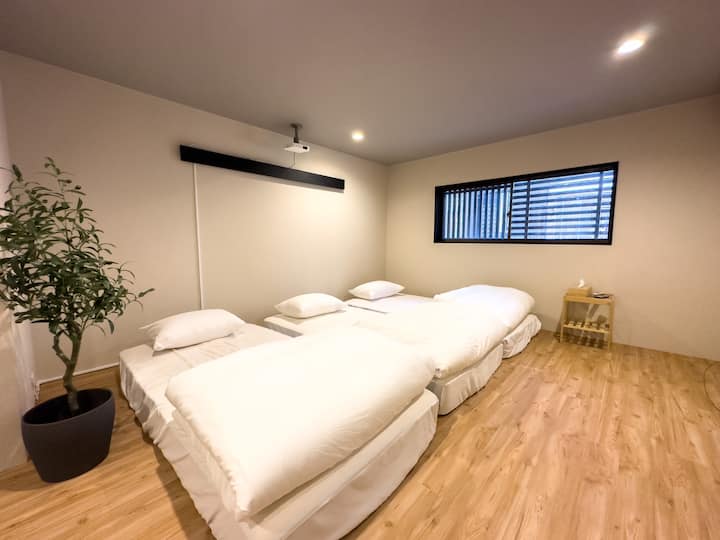 1:道頓堀目の前の超好立地!任天堂スイッチ/ ベッド6台/高性能プロジェクター【hf】 - Osaka