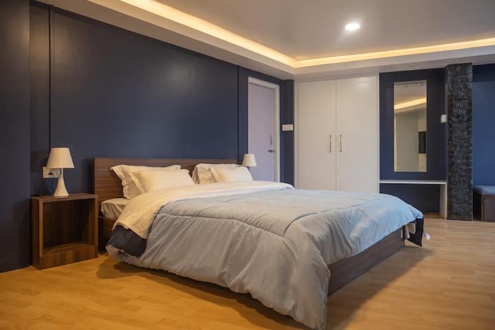 Cozy And Comfortable Homestay - シロン