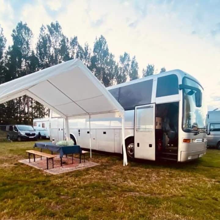 Boekjouwbus Avontuur - Genk