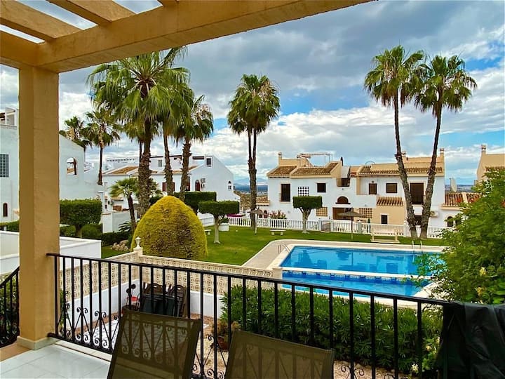 Family Holidays By The Pool - Guardamar del Segura