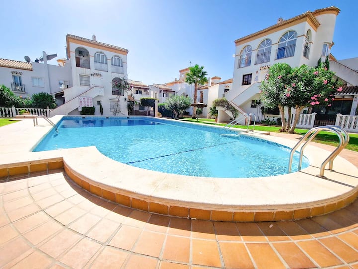 On Top Floor, With Big Terrace - La Zenia