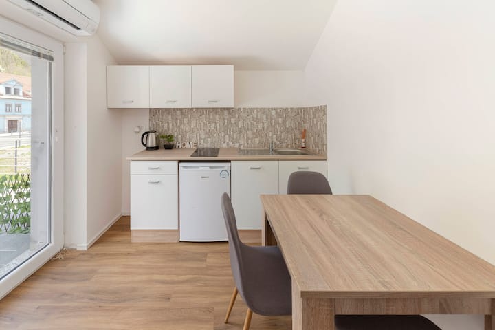 Apt Berni 7 | Near Ljubljana Center + Free Parking - Ljubljana