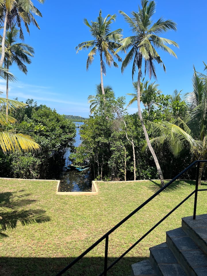 Atulya Villas Lake View - Mirissa