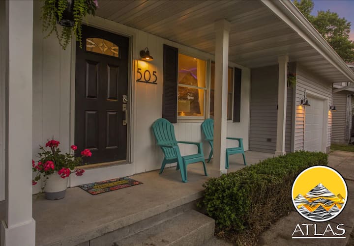 Theatre | Game Rooms | Hot Tub | 5br Fun For All! - Muskegon, MI