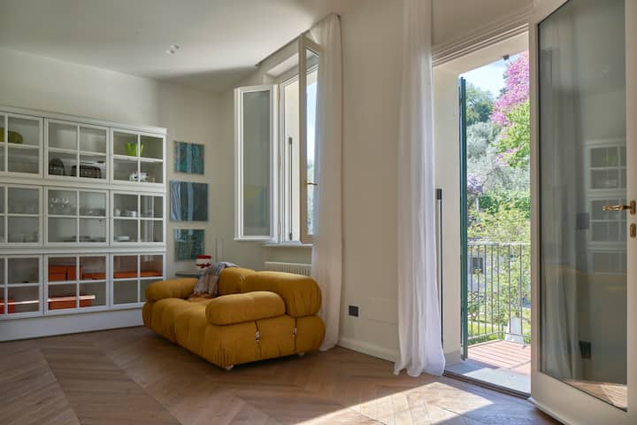 Villino à San Frediano Dans Une Zone Tranquille - Florenz