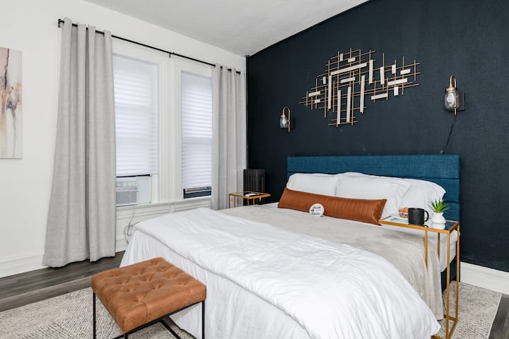 Cozy Studio In Dayton’s Oregon District - Dayton, OH