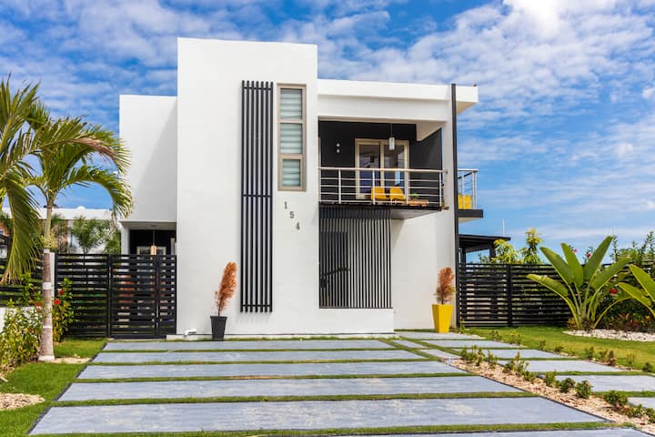 Modern 4-br Villa In A Punta Cana Residential Area - Punta Cana