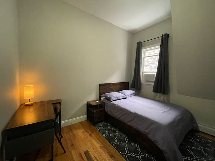 New Room In Beautiful House - The Bronx, NY