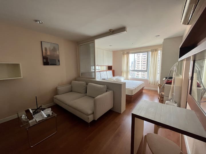 Compact And Cozy 1 Bed 38 Sqm - Bangkok