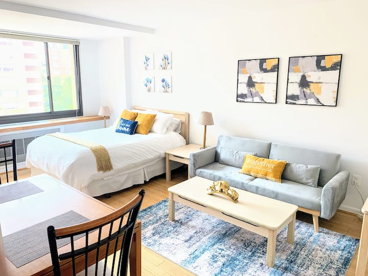 *New* Sunlit Studio W/ Pool, Gym, Dc Access - Arlington, VA