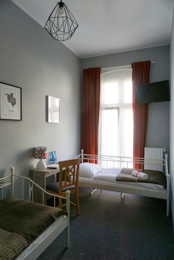 Expolis Pokój Jednoosobowy Z łAzienką - Poznan