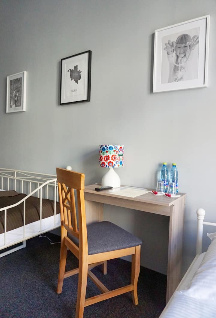 Expolis Residence Pokój Jednoosobowy Z łAzienką - Poznań