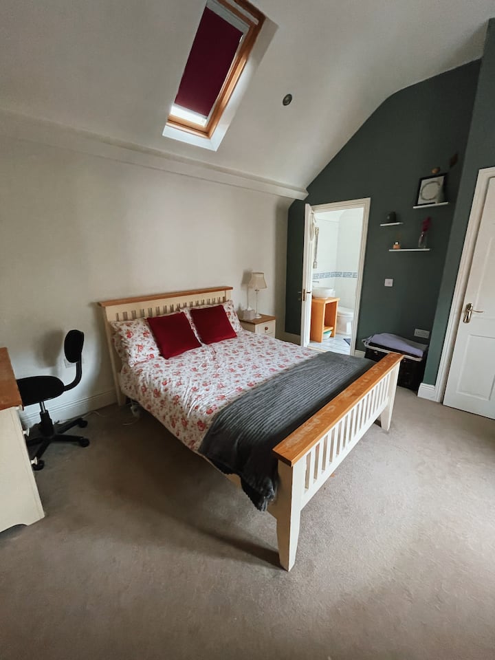 Private Room With En-suite - Portmarnock