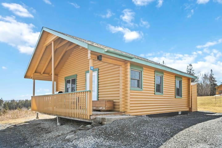 One Bedroom Log Chalet - Lunenburg