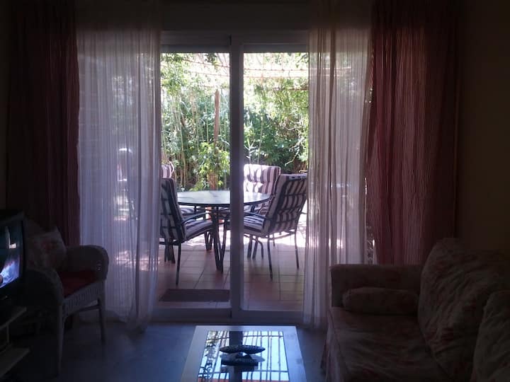 Bajo Con Jardín En Golf Islantilla - Islantilla