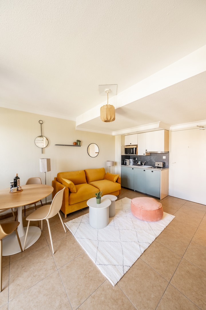 17/le Line-up, Studio Standard, Château D'acotz - Bidart