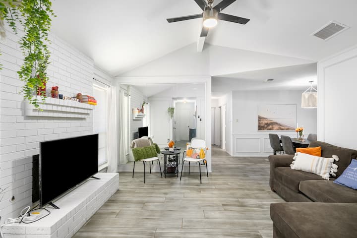 Quiet Home Only 15 Minutes To At&t Stadium - Arlington