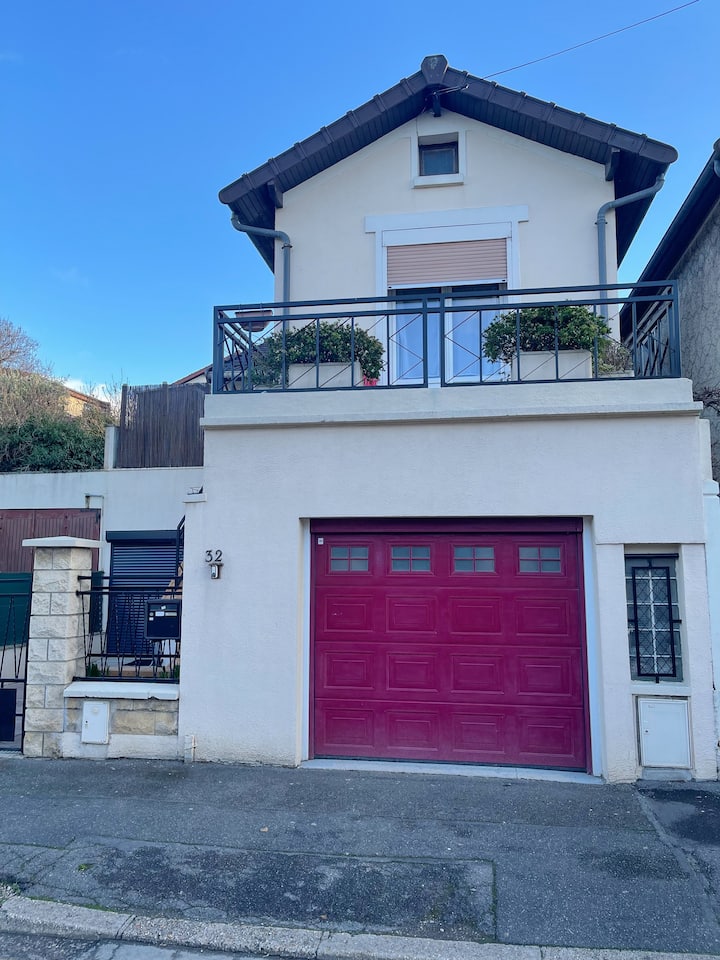Charmant Studio Tout Confort - Saint-Maurice