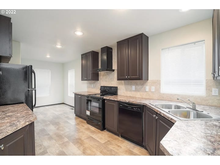 Fulton Home - Roseburg, OR
