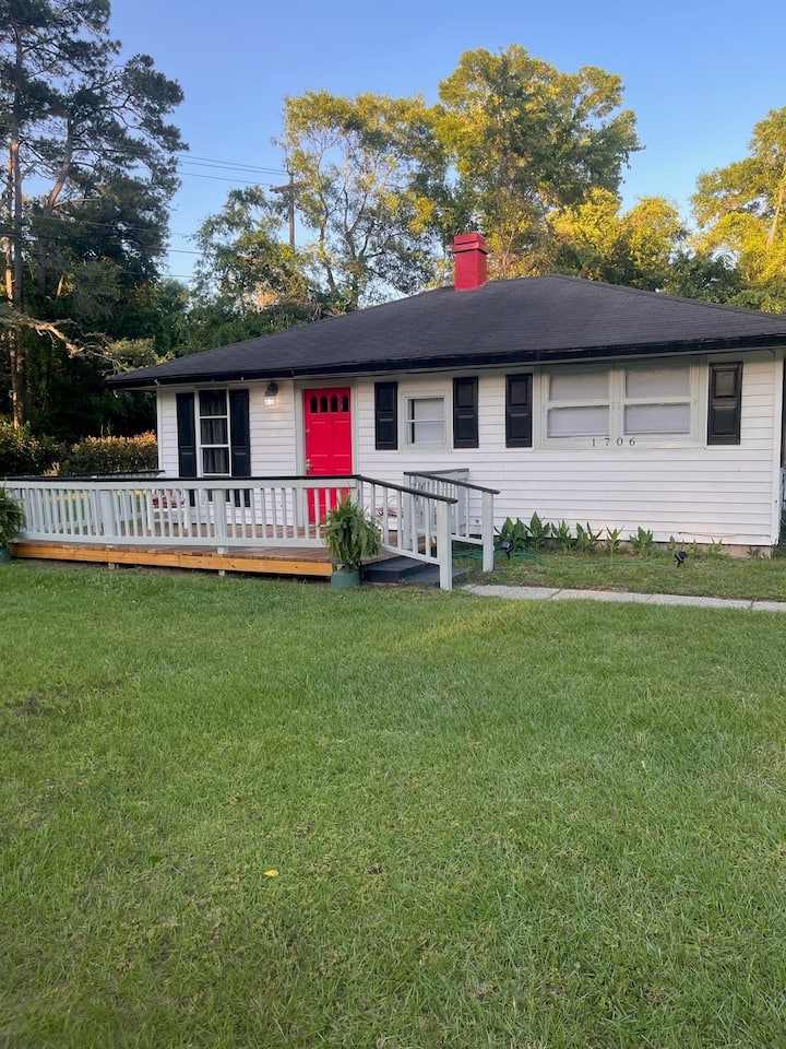 Carolina Cottage - Beaufort, SC