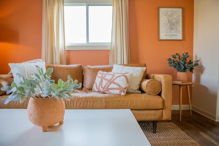 The New Cozy Kirby Corner Stay - Chattanooga, TN