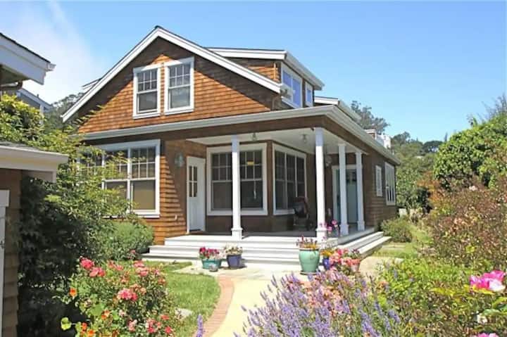Beautiful Custom Home With Water Views - Sausalito, CA