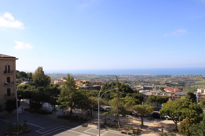 La Finestra Sulla Valle - Porto Empedocle