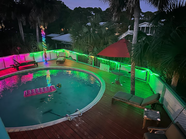 4 Br W/pool, Dock On Canal - Alligator Point, FL