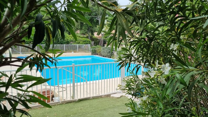 Villa Piscine, Plage & Mer à 400 M
Bord De Mer - Porto Vecchio