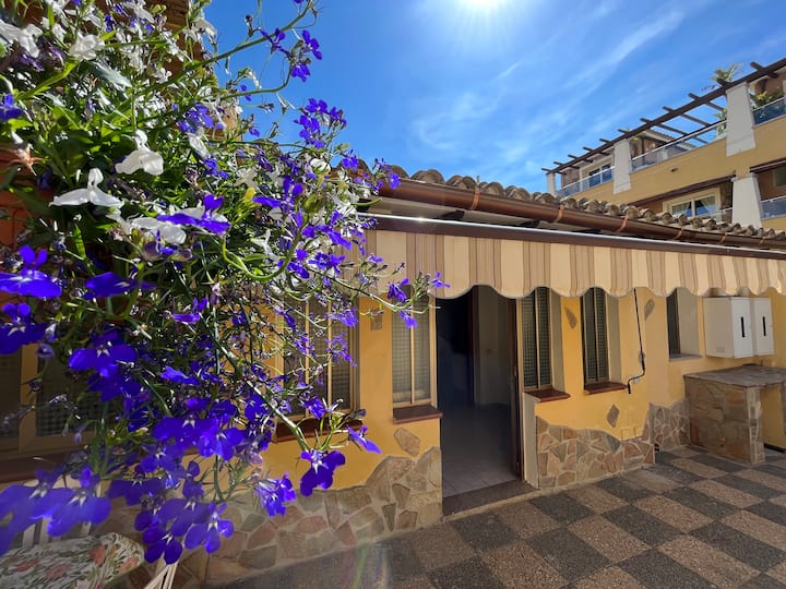 App Nassia 1 By La Via Del Mare Viaggi E Vacanze - Villasimius