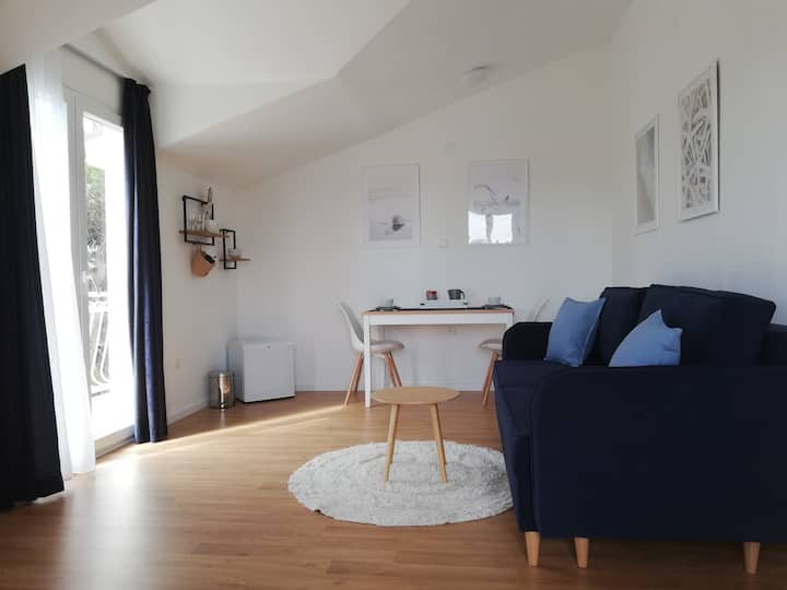 Beach B&b Pansion Rade, Spacious Suite 3rd Floor - Tisno