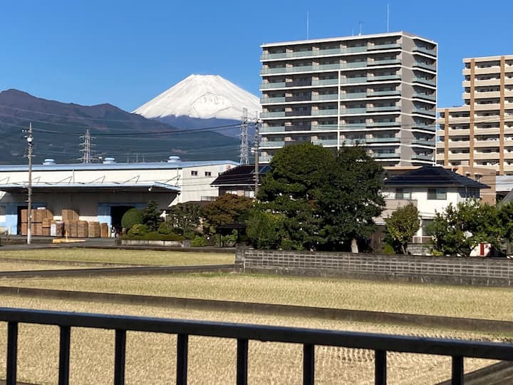 送迎・自炊・洗濯が出来る宿 (ルーム 2) - Numazu