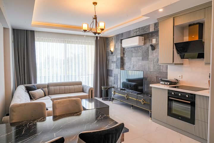 Gold-2 New Luxury Apart With Sea View And Pool - Çalış Beach
