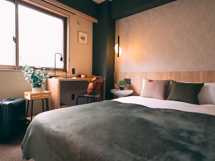 【R Hotel-the Atelier Shinsaibashi East】スーペリアダブルルーム - 大阪市