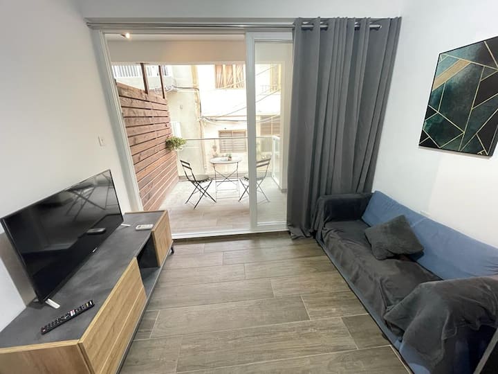 Lovely Studio Apartment In Gzira With Nice Balcony - Malte