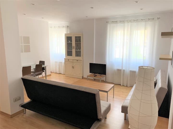 Apto. El Llano. Parking Incluido - Gijón